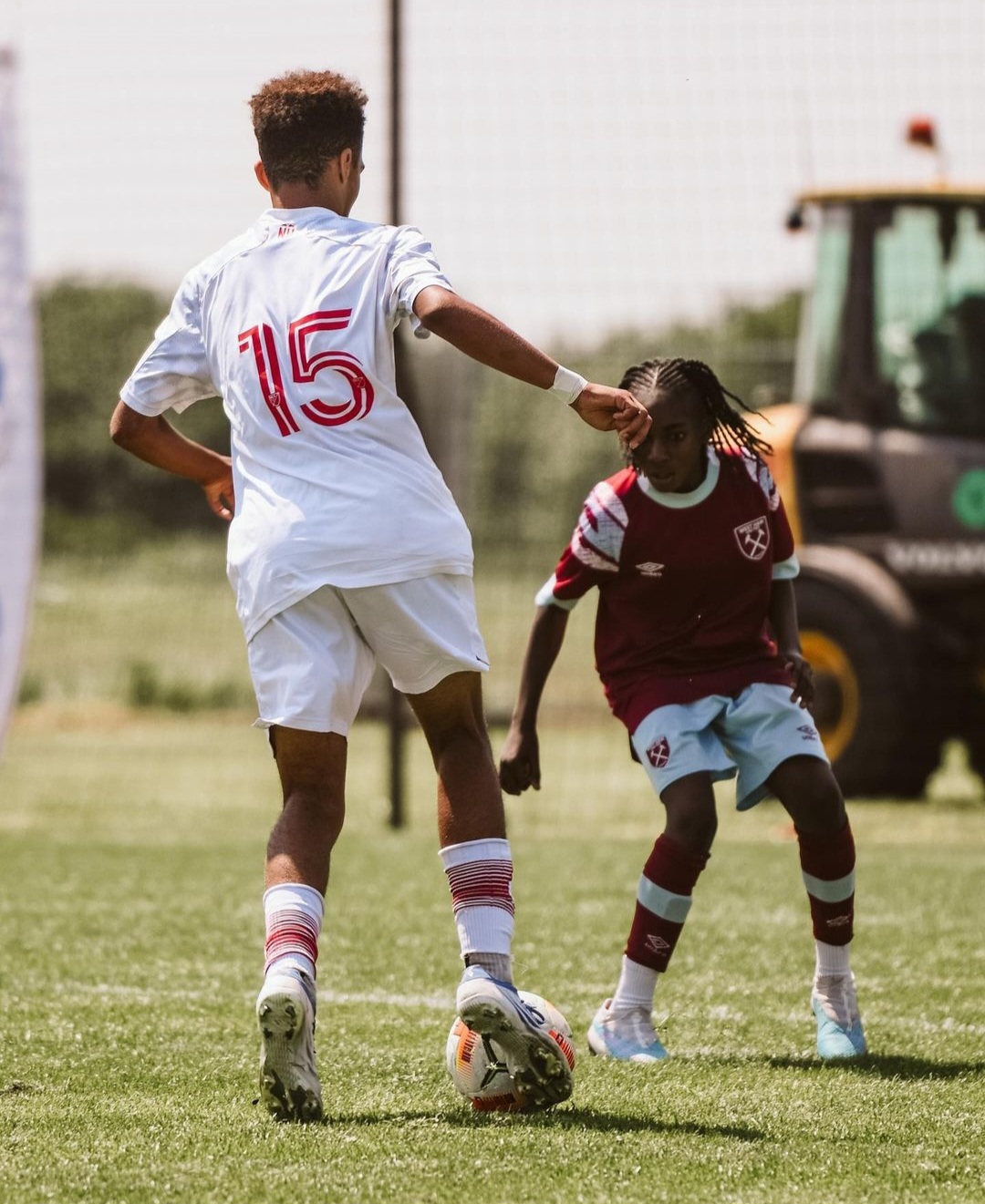 Da’vian Kimbrough becomes youngest professional US athlete ever